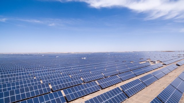 First Solar, Inc. (FSLR) Stock Price, Quote & News - Stock Analysis